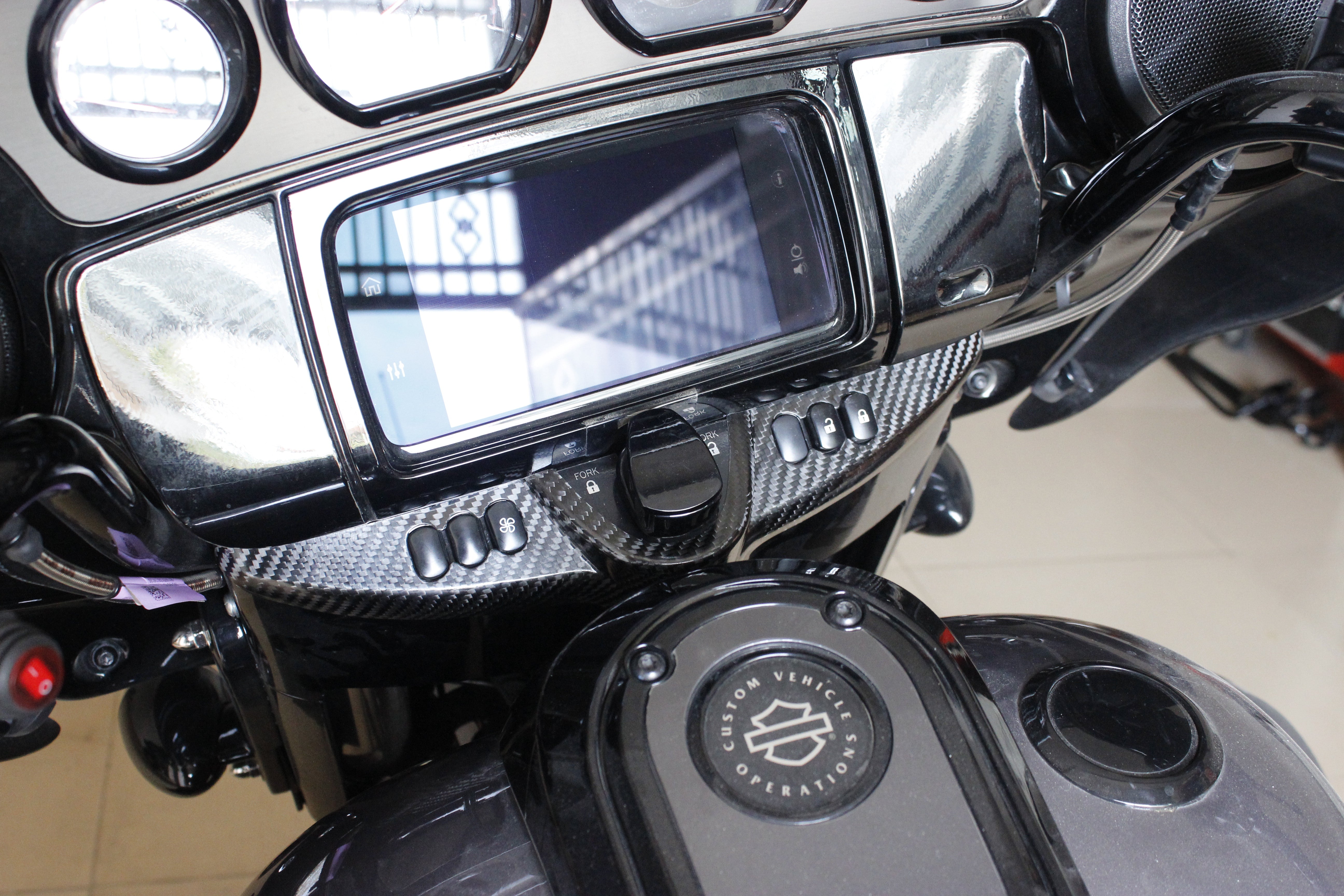 Harley Davidson Fairing Dash Trim Harley Davidson LOW RIDER ST FRONT